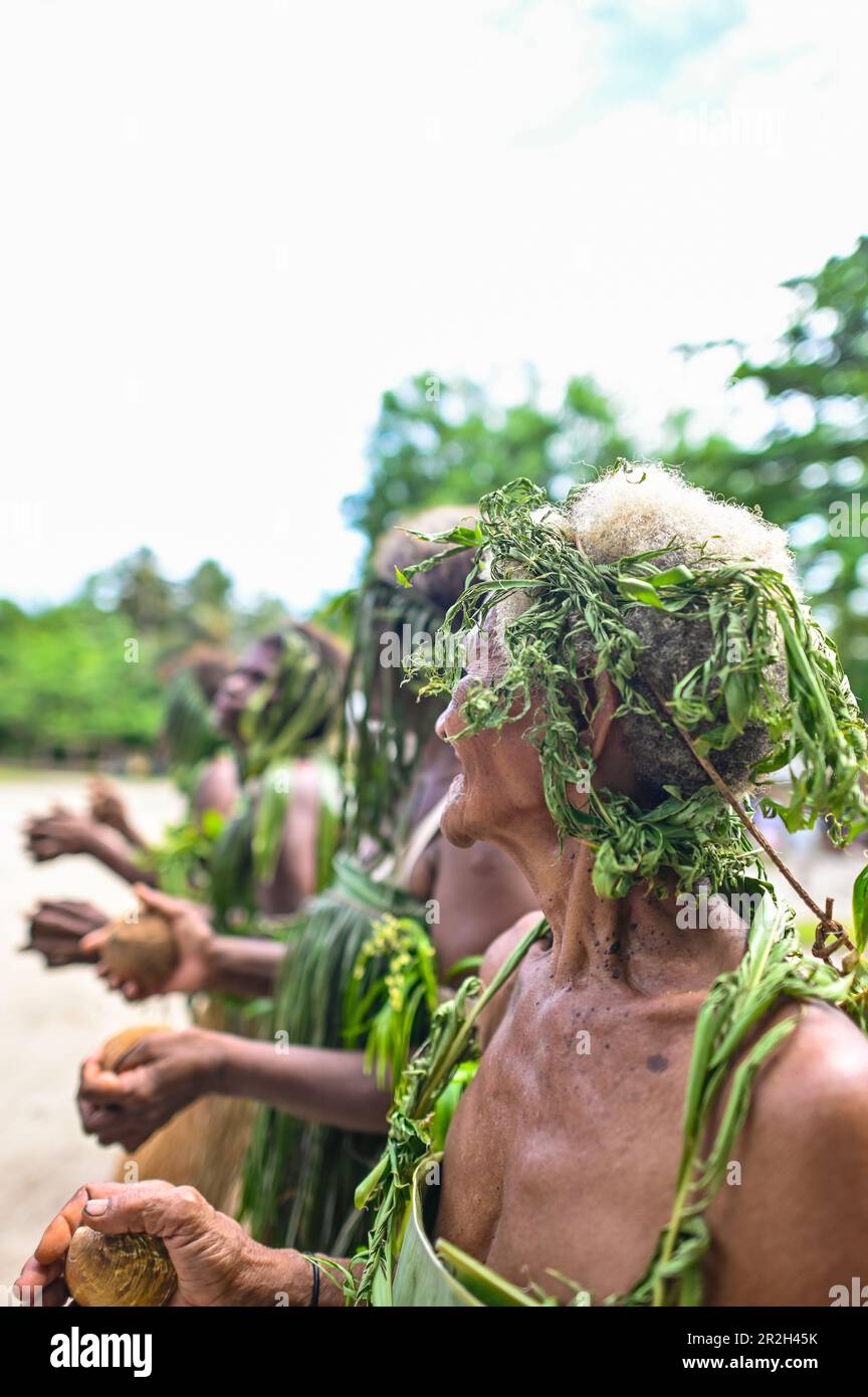 Traditional indigenous dance forms hi-res stock photography and images ...
