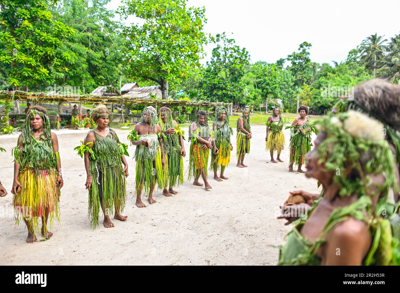 Traditional indigenous dance forms hi-res stock photography and images ...