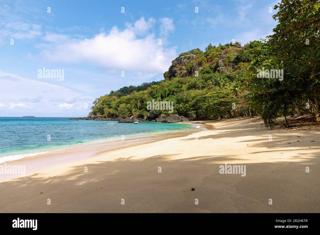 Banana beach principe hi-res stock photography and images - Alamy