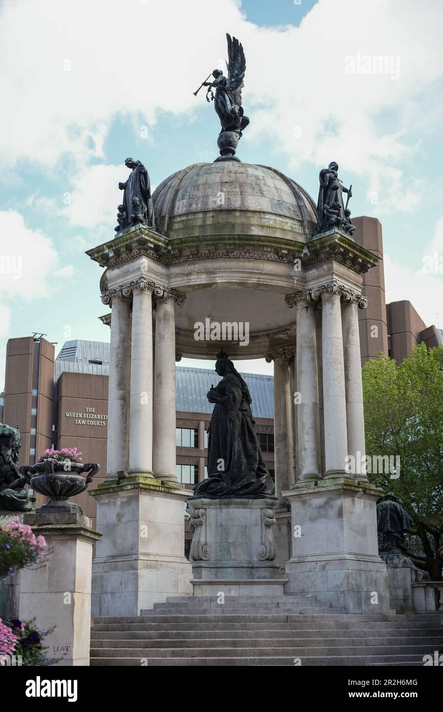 The Queen Victoria monument, Derby Square, Liverpool. Merseyside ...