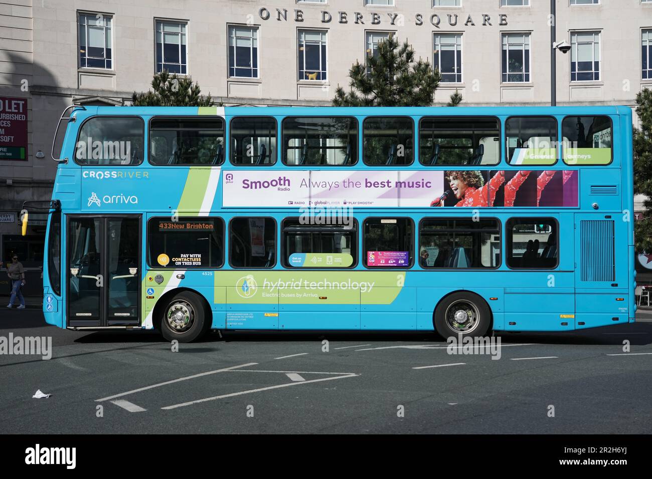 Arriva bus merseyside hi-res stock photography and images - Alamy