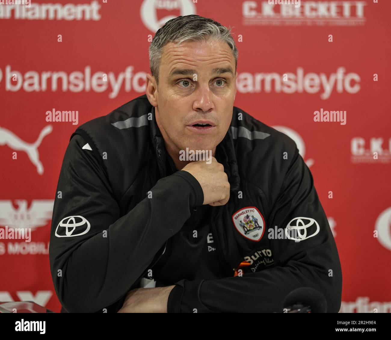 Michael Duff manager of Barnsley speaks in the post match press ...