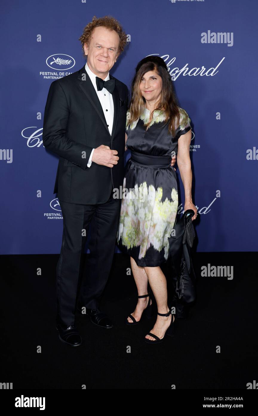 Cannes, Frankreich. 19th May, 2023. John C. Reilly mit Ehefrau Alison ...