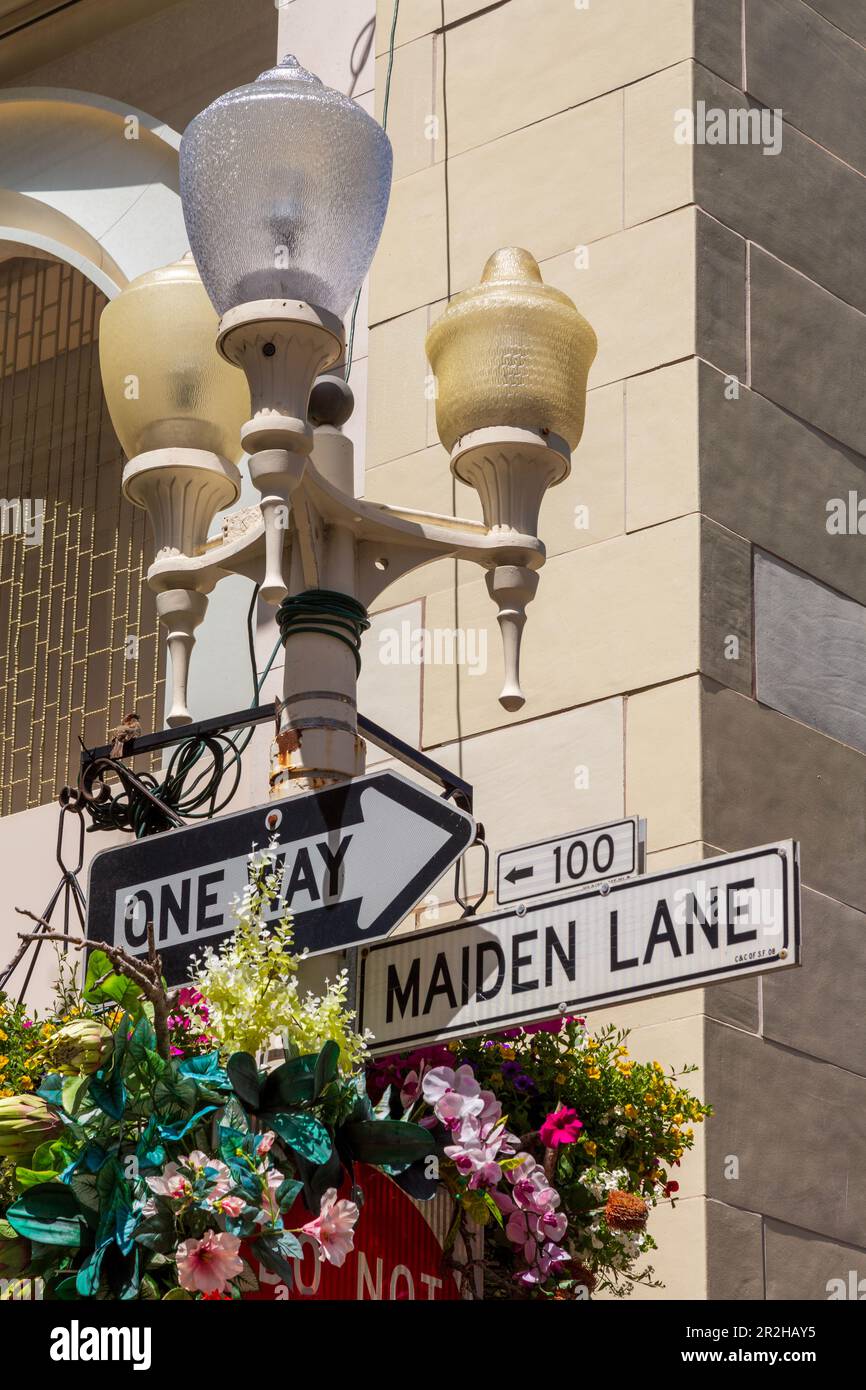 Maiden square hi-res stock photography and images - Alamy