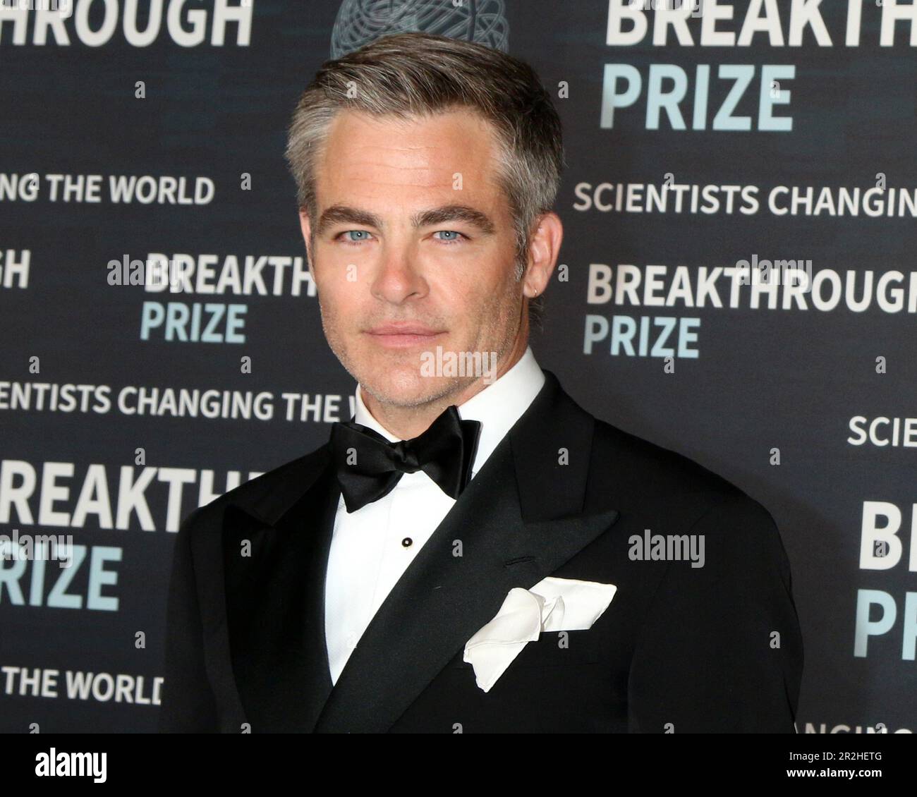 9th Breakthrough Prize Ceremony Arrivals at the Academy Museum of ...