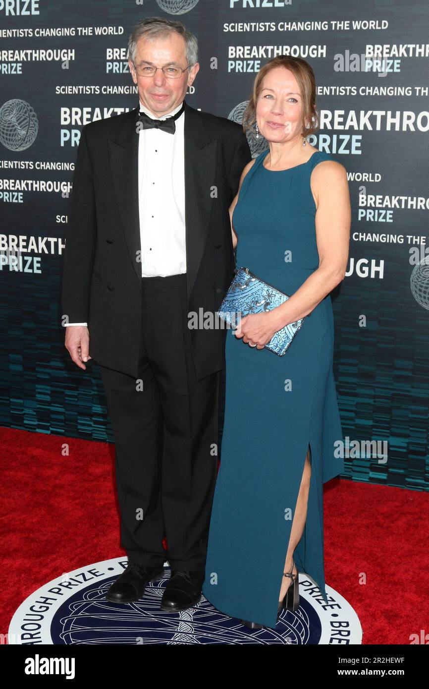 9th Breakthrough Prize Ceremony Arrivals at the Academy Museum of ...