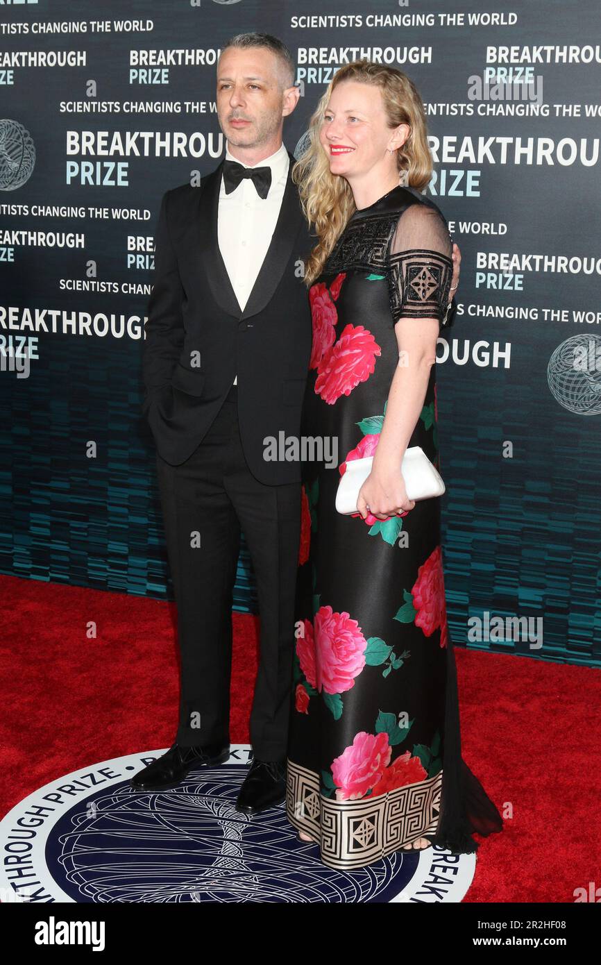 9th Breakthrough Prize Ceremony Arrivals at the Academy Museum of ...