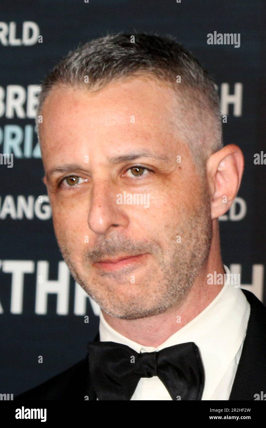9th Breakthrough Prize Ceremony Arrivals at the Academy Museum of ...