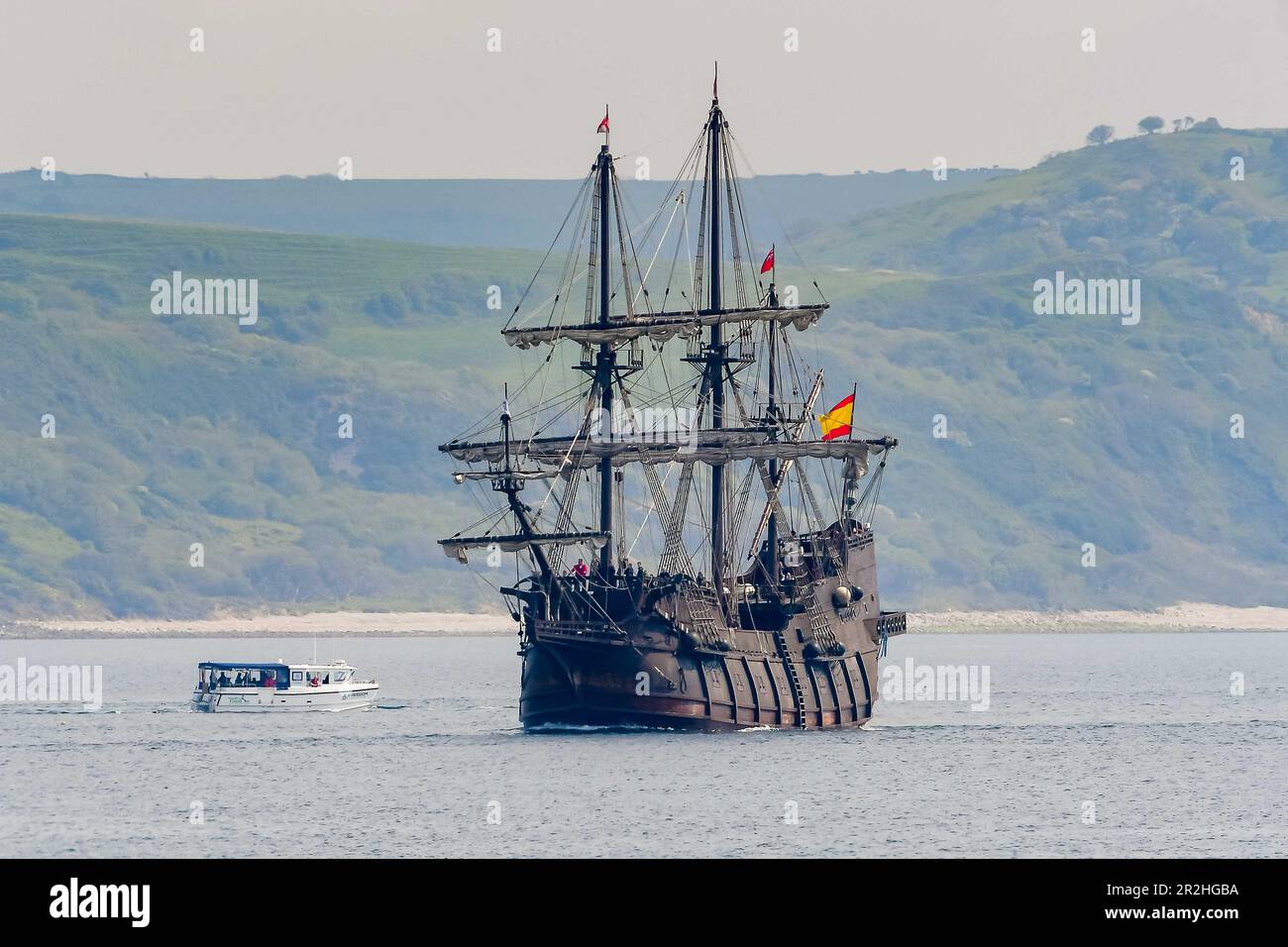 The replica 17th century Spanish galleon the El Galeon (or Galeon ...