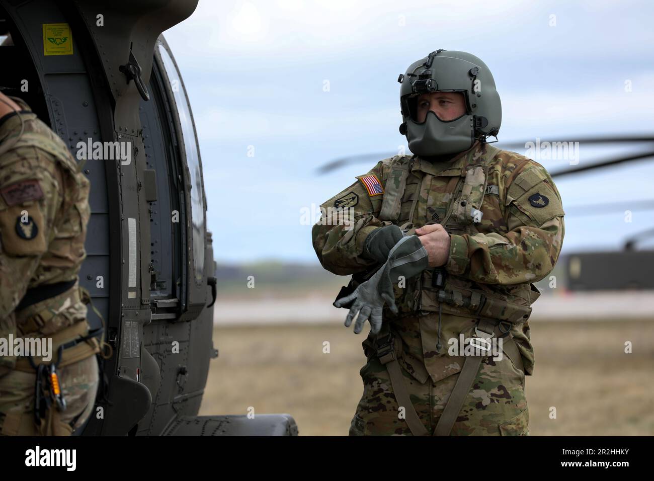 LITTLE FALLS, MINNESOTA - Airmen with the 26th Special Tactics Squadron ...