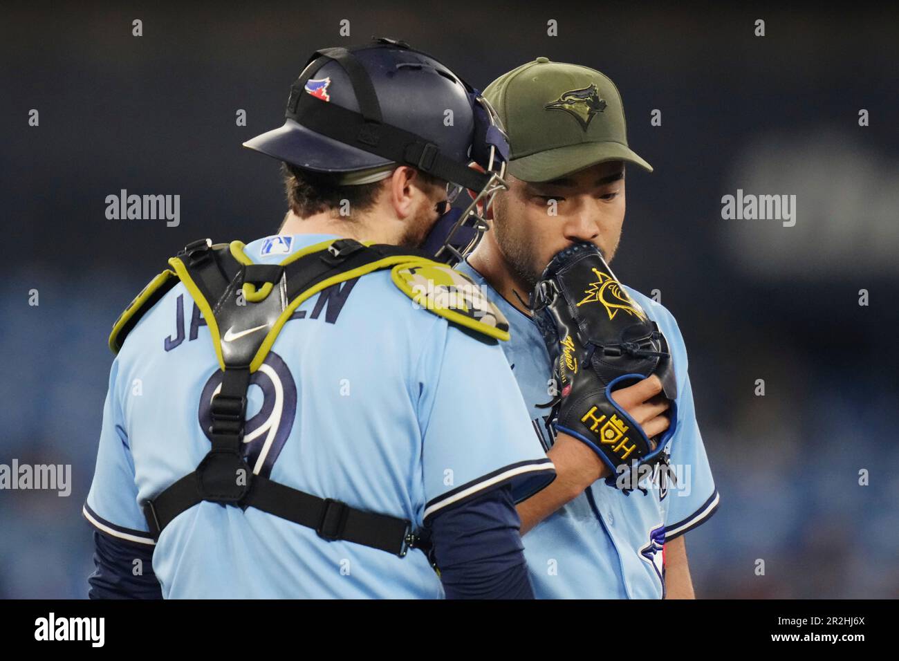Toronto Blue Jays catcher Danny Jansen (9) visits starting pitcher ...