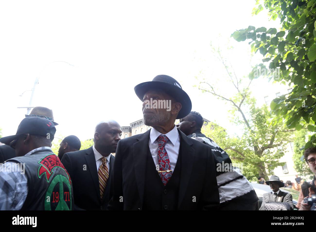 HARLEM, NY - May 19: Crowds gather New York City, along with family ...