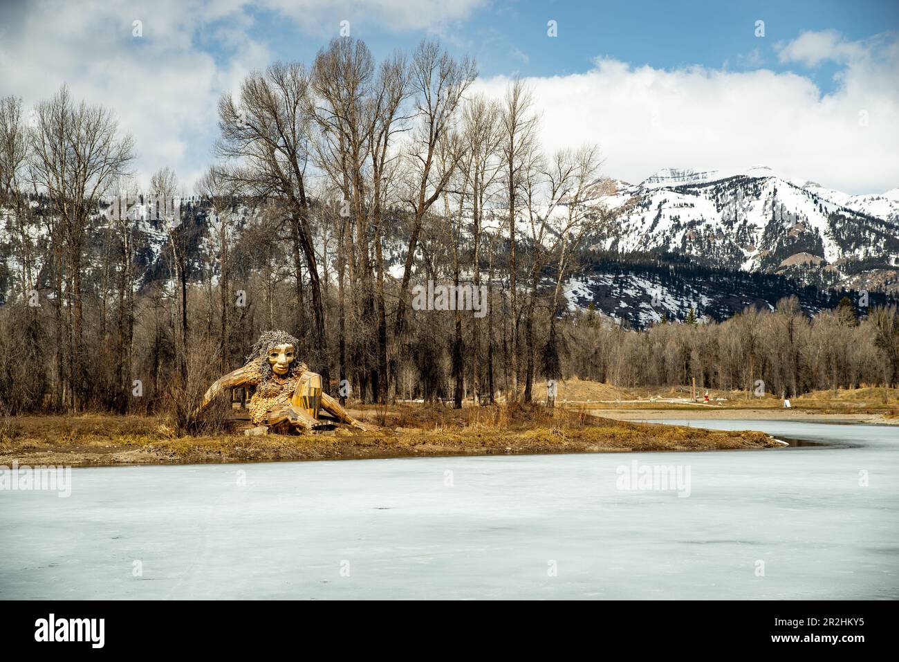 Mama Mimi, a giant wooden troll by artist Thomas Danbo in the ...