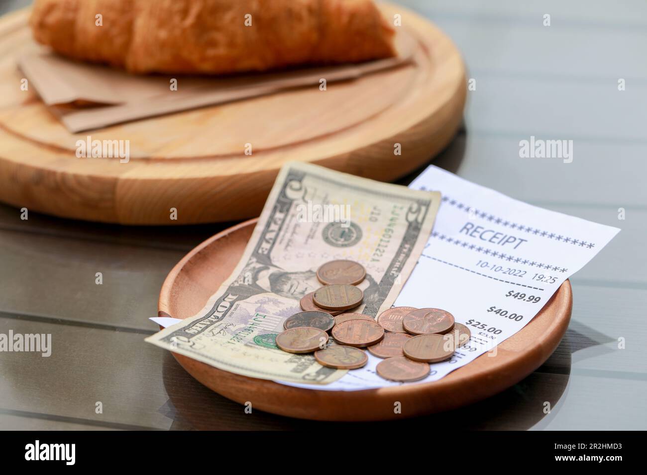 Tips receipt on wooden hi-res stock photography and images - Alamy