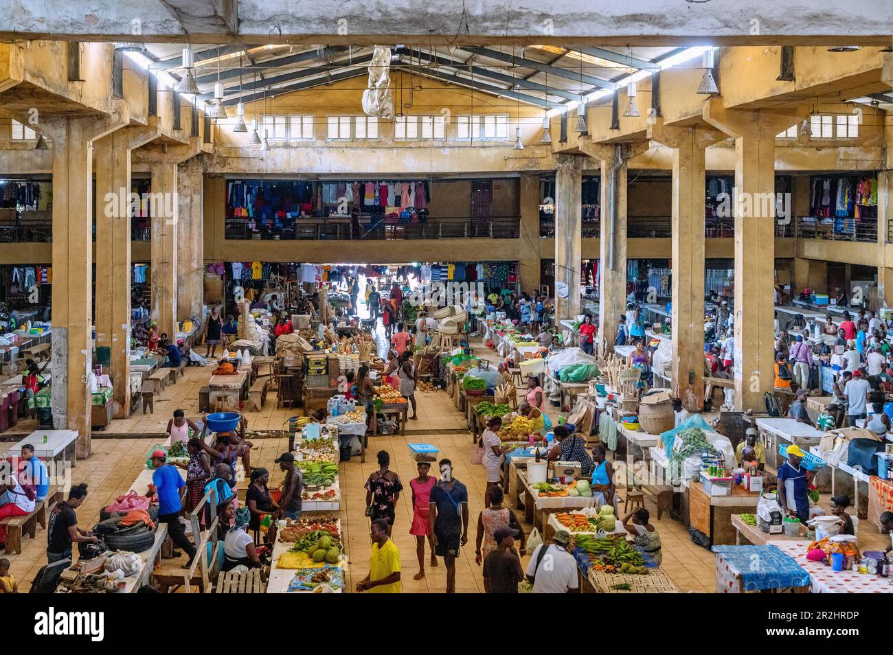 Market hall of the Mercado Municipal of São Tomé on the island of São ...
