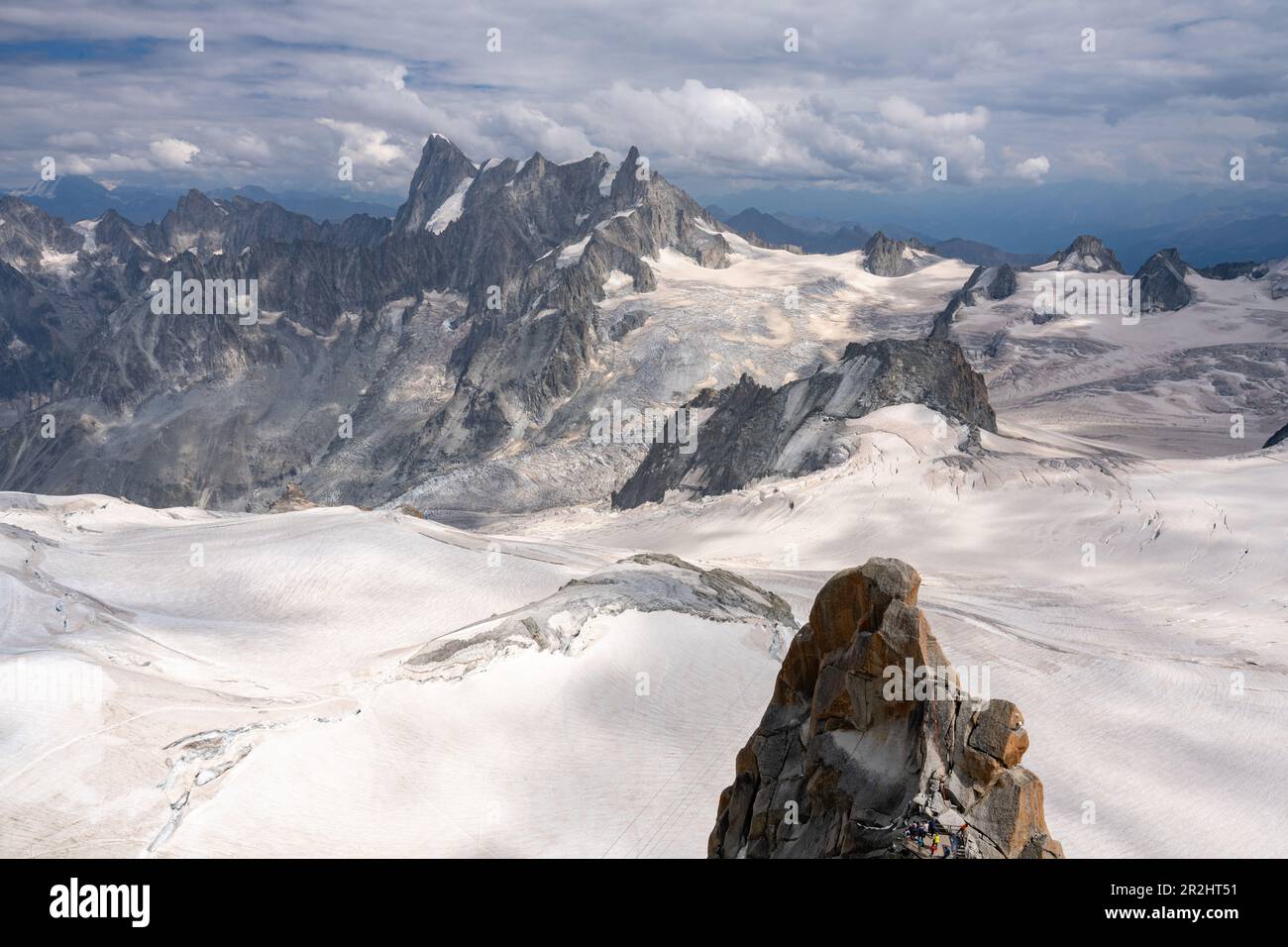 View from the Aiguille du Midi on Grandes Jorasses, Dent du Géant and ...