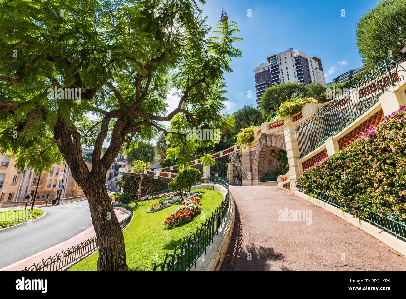 Park and apartment blocks in the Principality of Monaco Stock Photo - Alamy