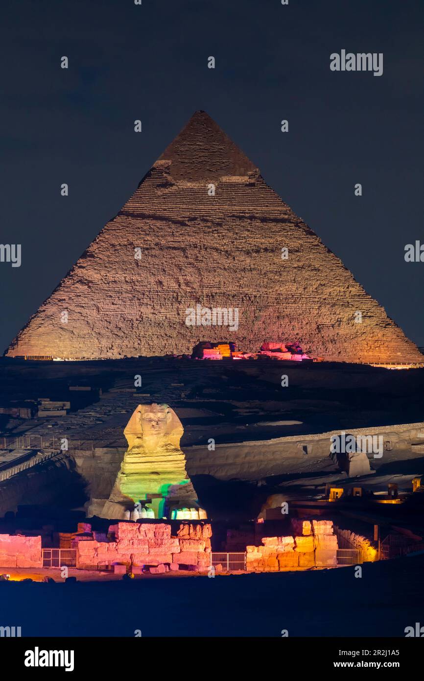 The Great Sphinx of Giza and The Pyramid of Khafre illuminated, UNESCO ...