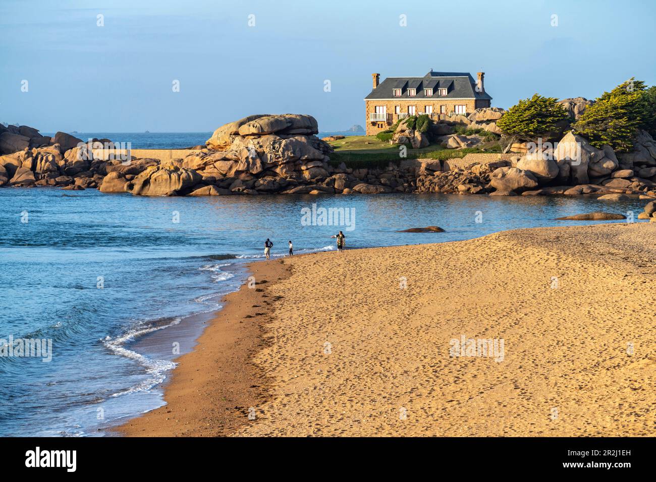 Beach of the peninsula Ile Renote, Tregastel, Brittany, France Stock Photo - Alamy