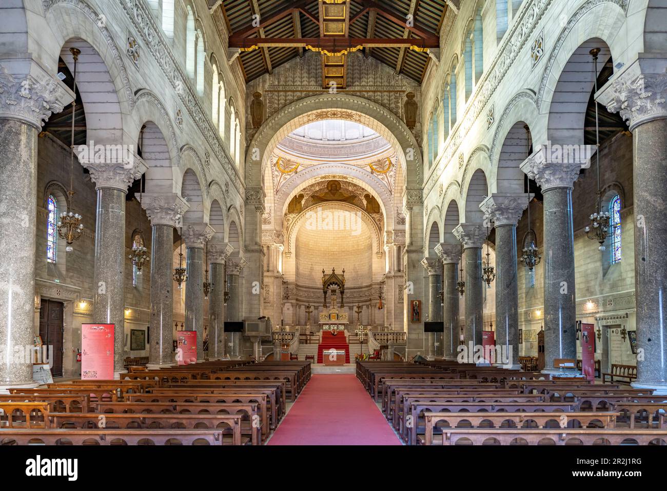 Interior of the Roman Catholic Basilica of Saint-Martin Tours, Loire ...