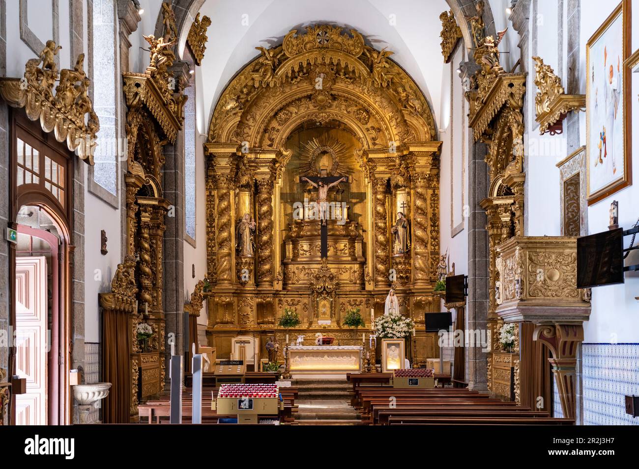 Interior and altar of the Igreja de Sao Sebastião church, Guimaraes ...