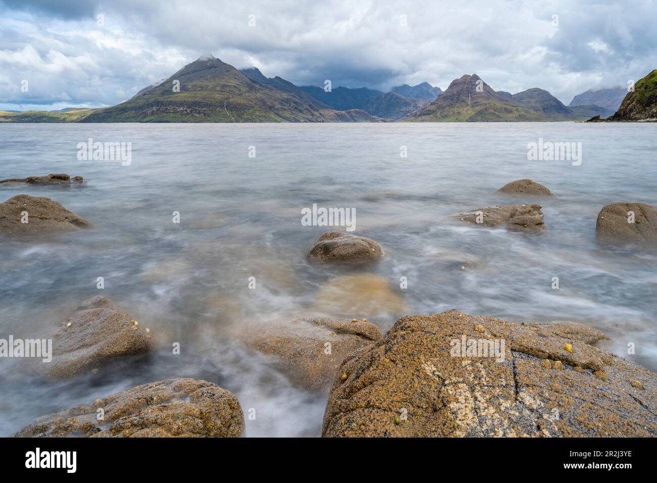 Seascape with view of Black Cuillin Mountains, Elgol, Isle of Skye ...