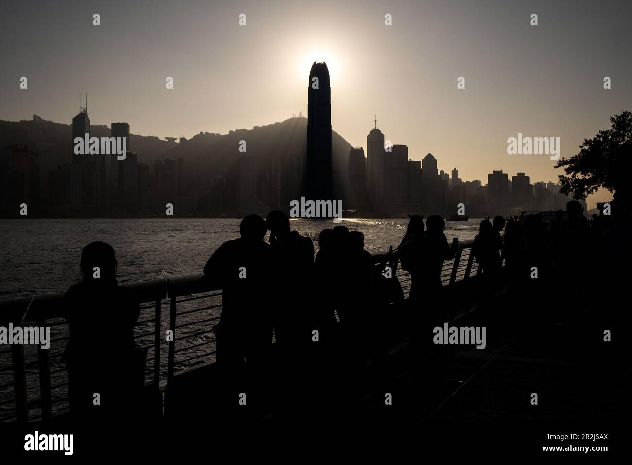 Daily life around the world hi-res stock photography and images - Alamy