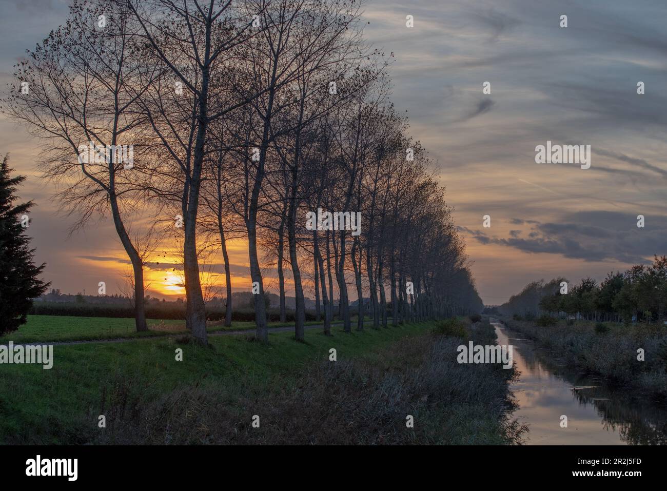 Rural flanders hi-res stock photography and images - Alamy