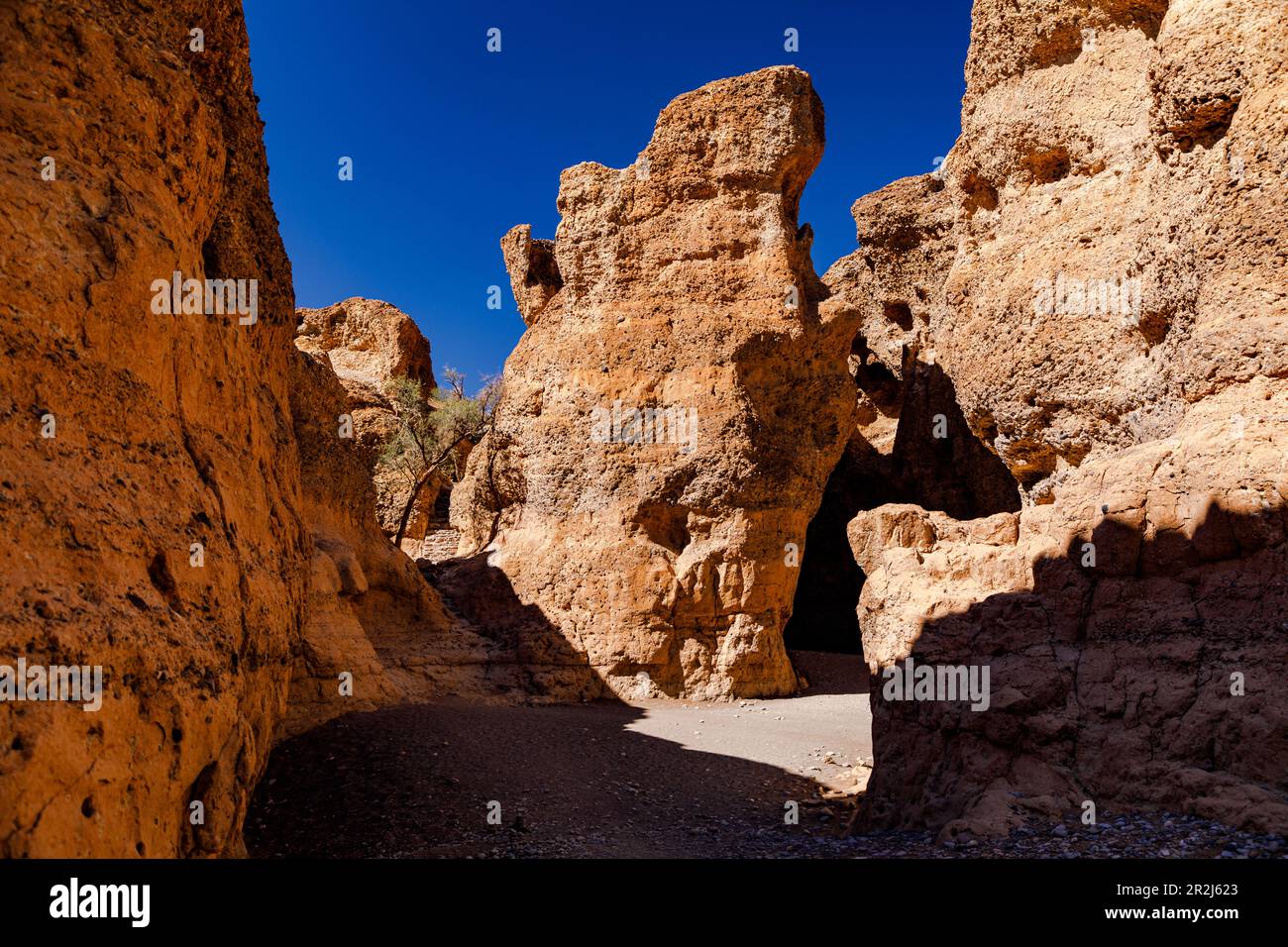 Rock formations in the Sesriem Canyon of the Tsauchab River, which only ...