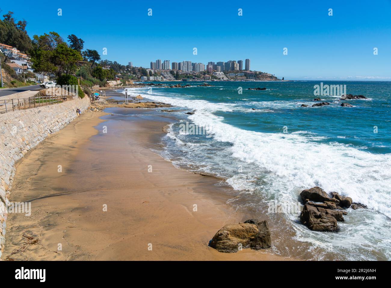 Black beach (Playa Negra), Concon, Valparaiso Province, Valparaiso ...