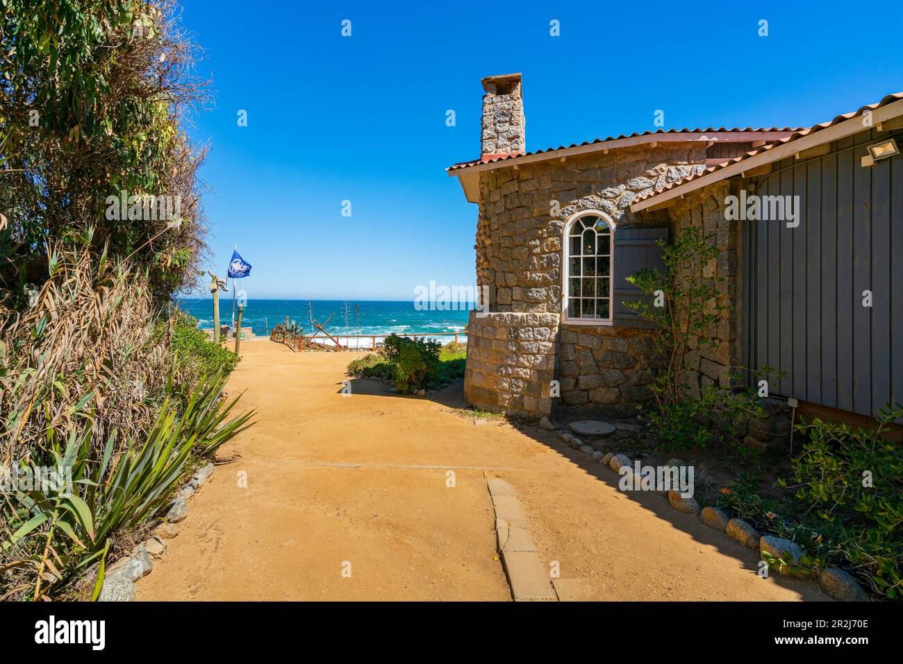 Isla negra chile hi-res stock photography and images - Alamy