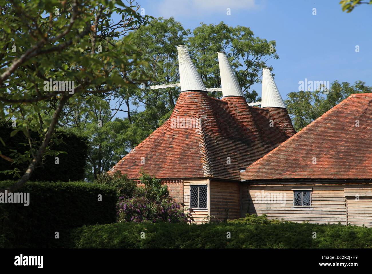 Great dixter gardens summer hi-res stock photography and images - Alamy