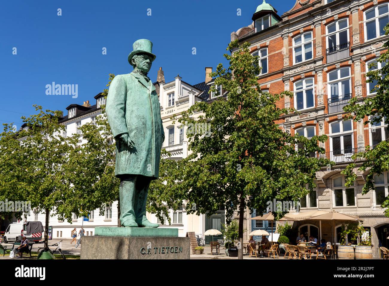 Danish financier and industrialist hi-res stock photography and images ...
