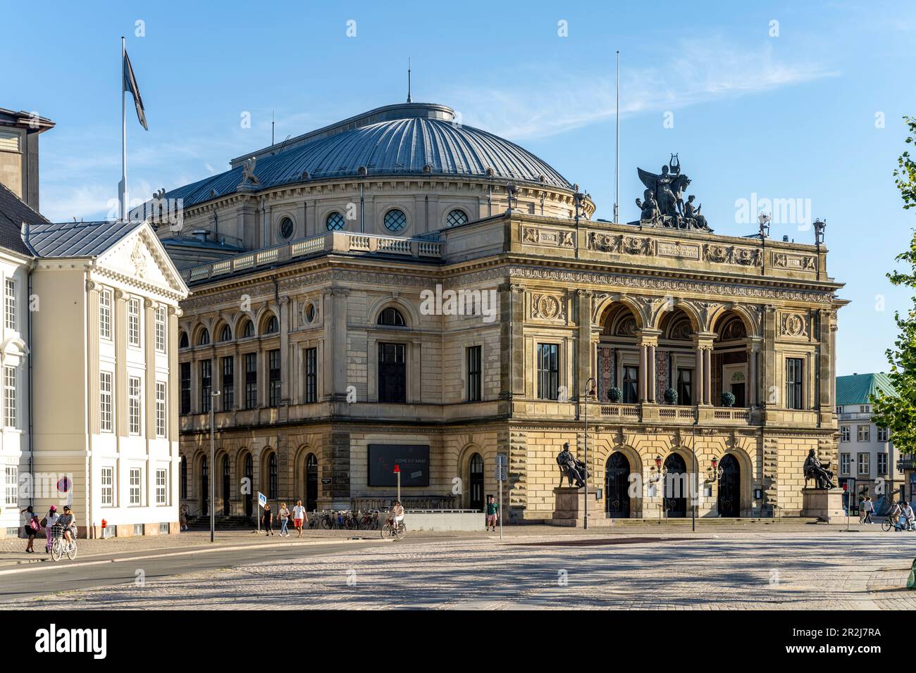 Det Kongelige Teater Royal Danish Theater at Nytorv Square, Copenhagen ...