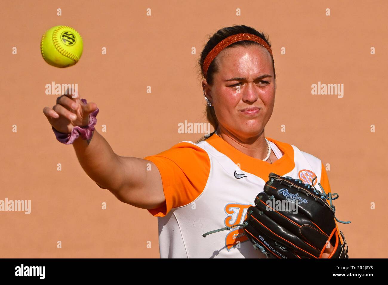 Tennessee pitcher Ryleigh White plays against Northern Kentucky during ...