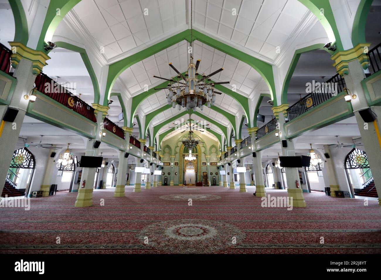 The Prayer Hall, Sultan Mosque (Masjid Sultan), Singapore, Southeast ...