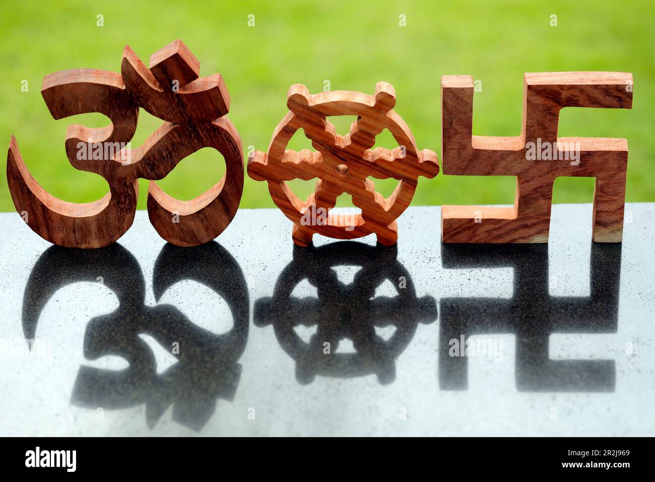 Religious symbols of Buddhism and Hinduism, Dharma wheel, Aum and ...