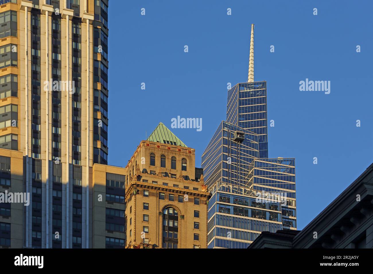 View of Midtown Manhattan's East Side skyscrapers with the Mercantile ...