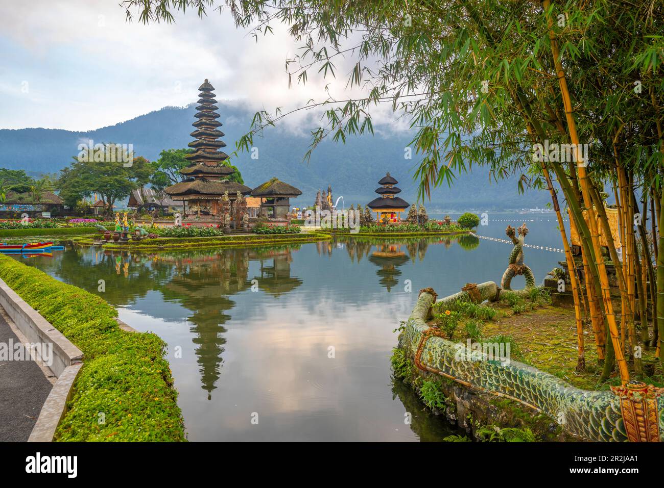 View of Ulun Danu Beratan temple on Lake Bratan after sunrise, Bali ...