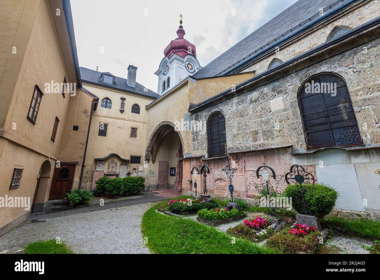 Nonnberg convent salzburg hi-res stock photography and images - Alamy