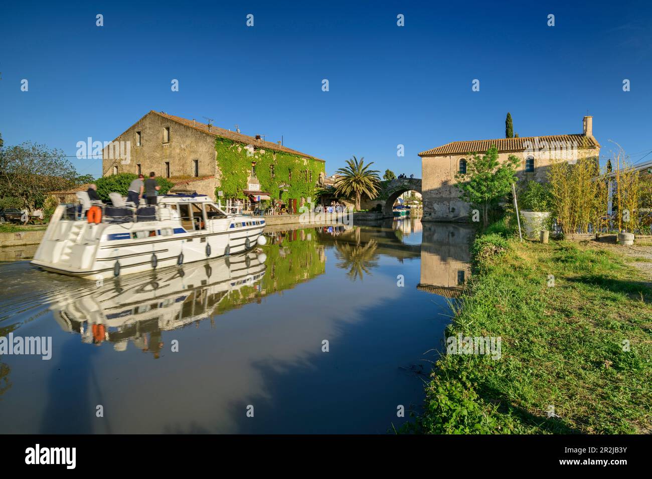 Boat On Canal Du Midi Approaching Le Somail Le Somail Canal Du Midi