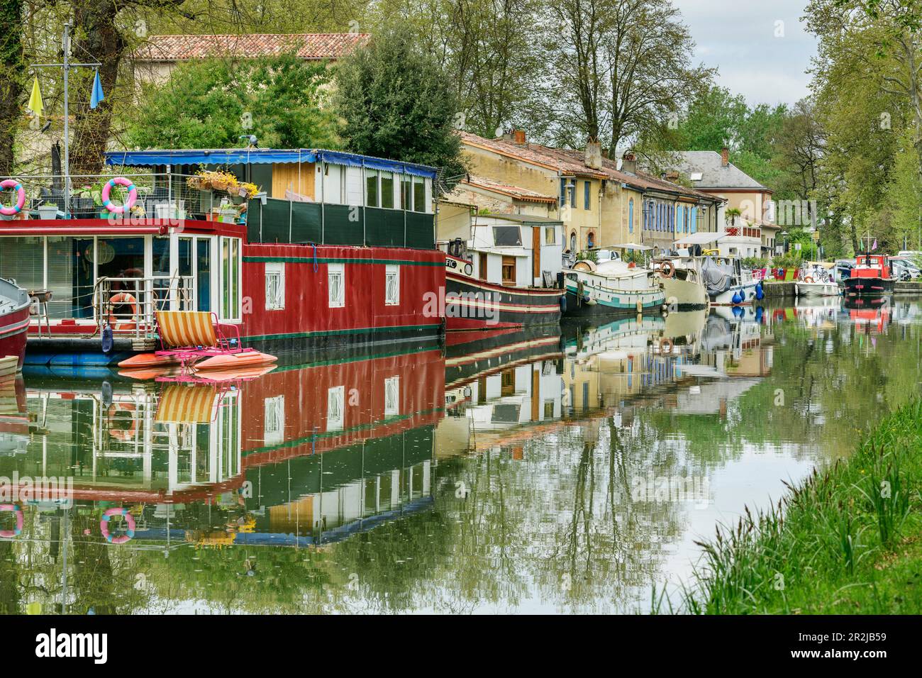 Houseboats on the Canal du Midi, Gardouch, Canal du Midi, UNESCO World Heritage Canal du Midi ...