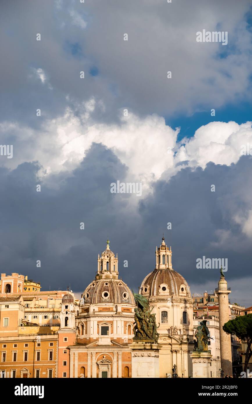 The domes of Rome under a cloudy sky Stock Photo - Alamy