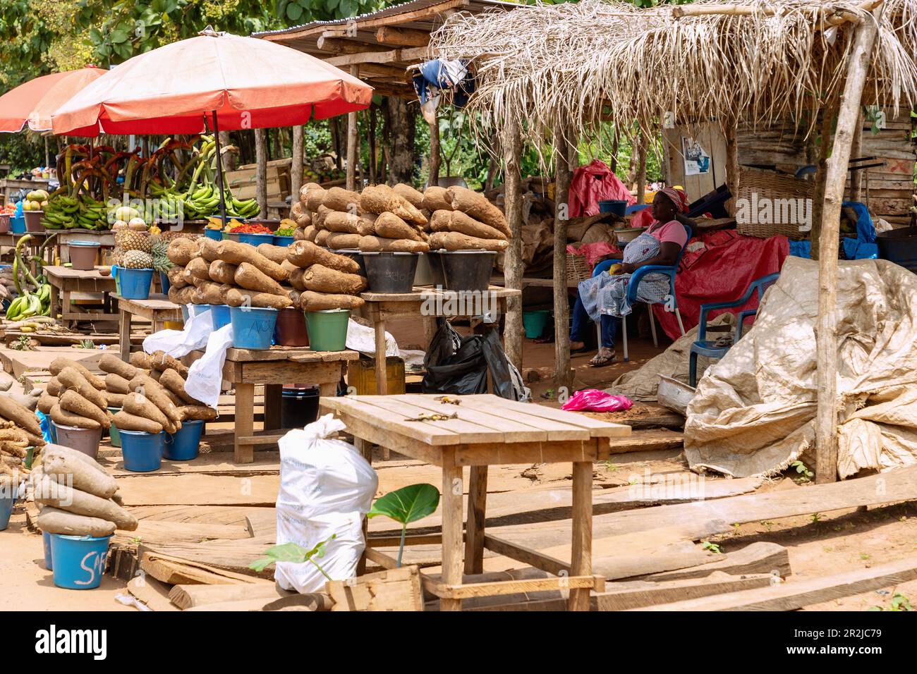 Stalls selling yams at Techiman in the Bono East region of eastern ...