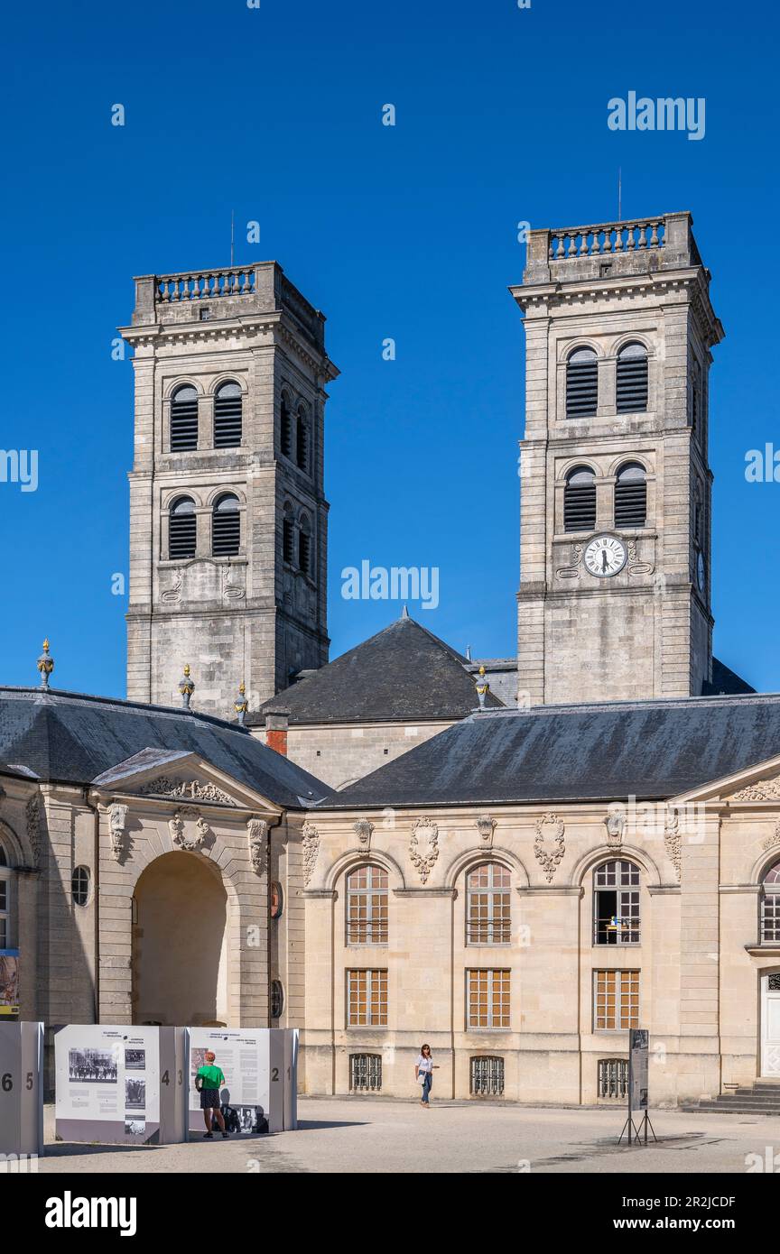 Cathedrale notre dame de verdun hi-res stock photography and images - Alamy