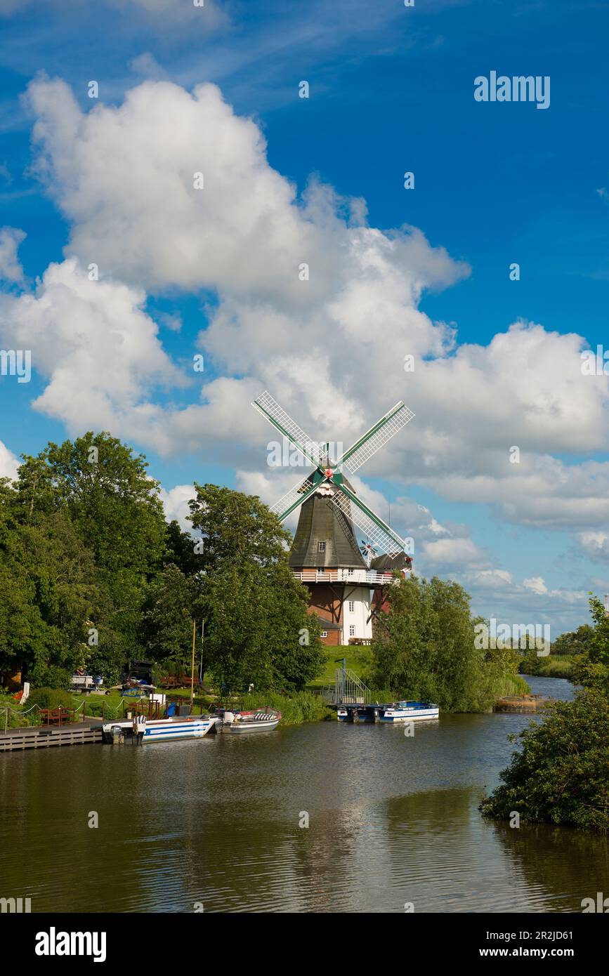 Windmill, Greetsiel, East Friesland, Lower Saxony, North Sea, Germany ...