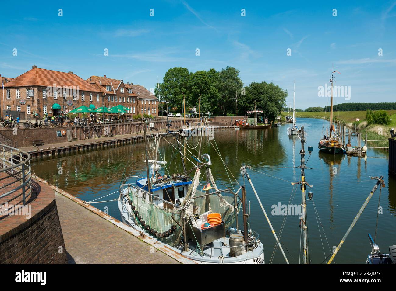 Old harbor with warehouses, Hooksiel, Wangerland, East Frisia, Lower ...