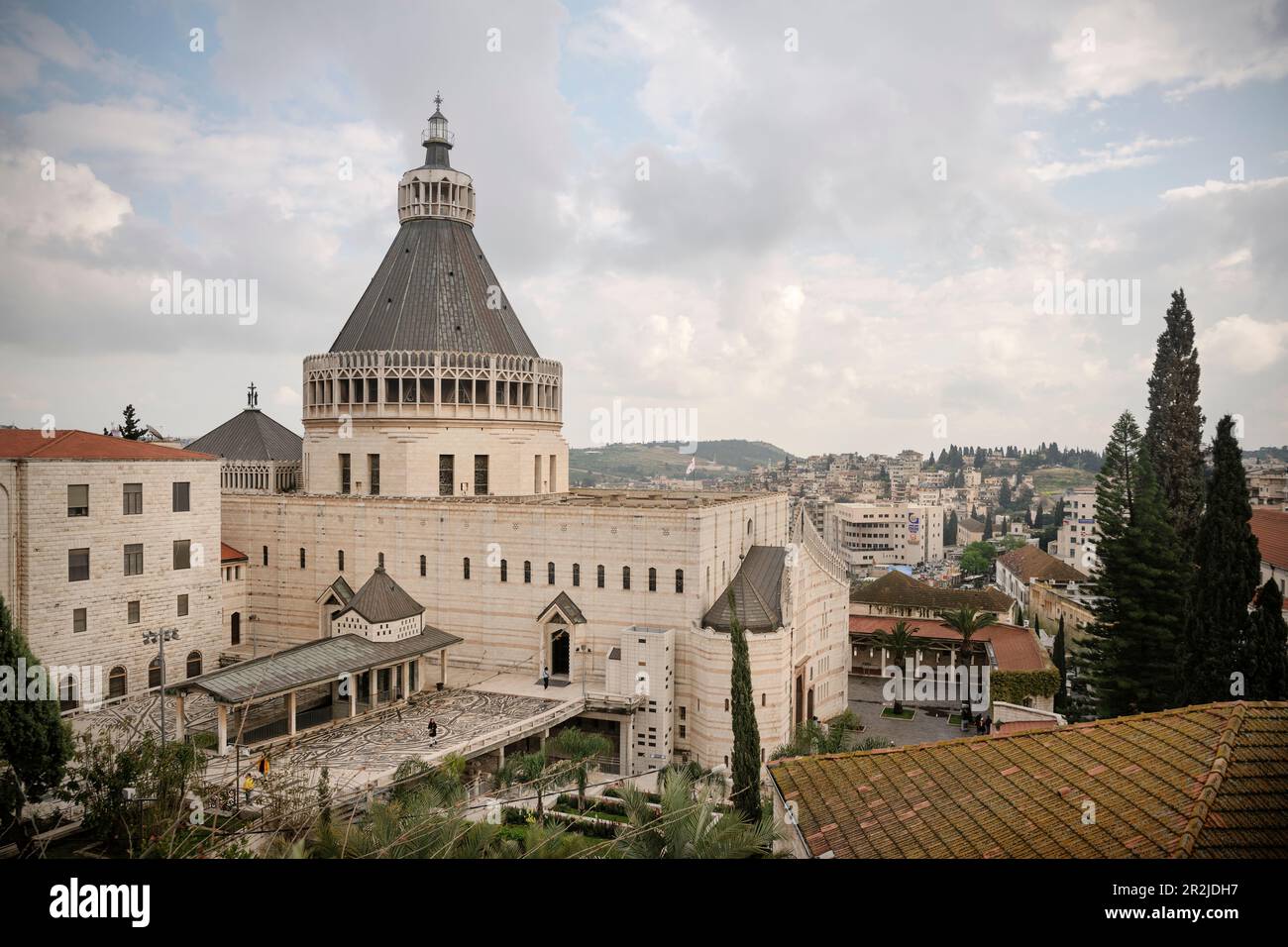 Outside basilica annunciation nazareth hi-res stock photography and images - Alamy