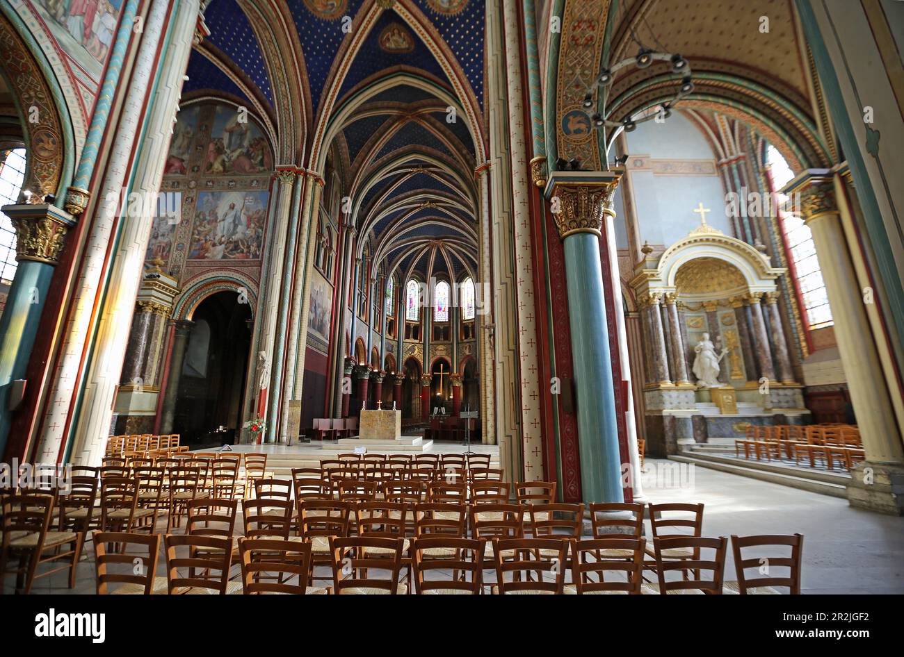 Inside Saint-Germain des Pres, Paris, France Stock Photo - Alamy
