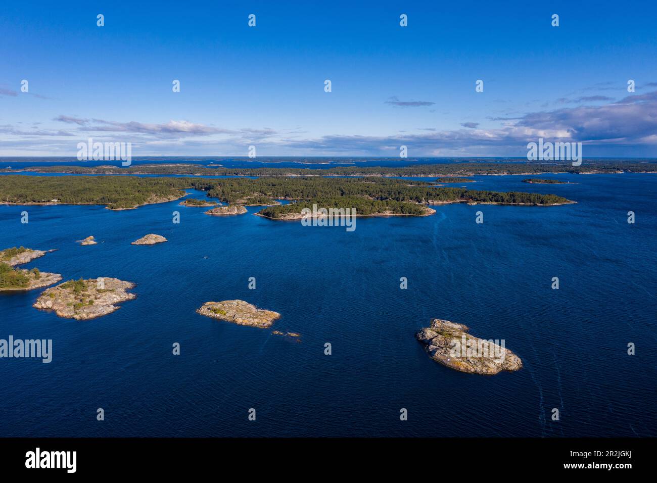 Aerial view of archipelago and islands, Sandhamn, Stockholm archipelago ...